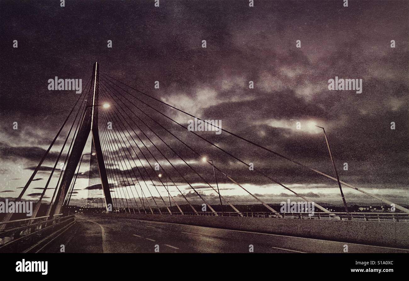 Suir hi-res stock photography and images - Alamy