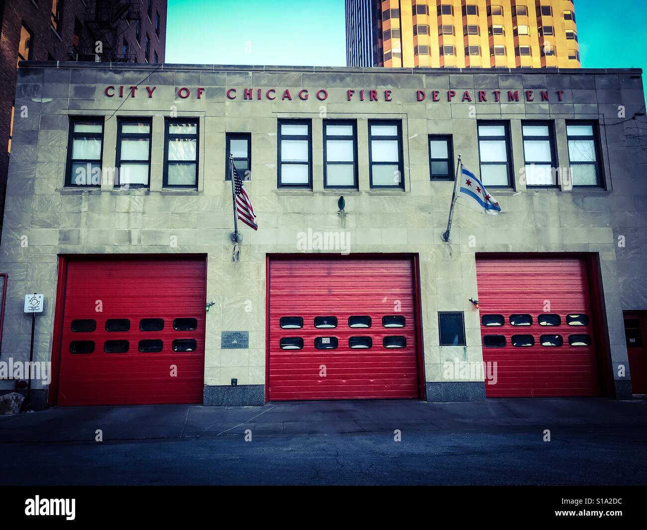 Chicago fire department hi-res stock photography and images - Alamy