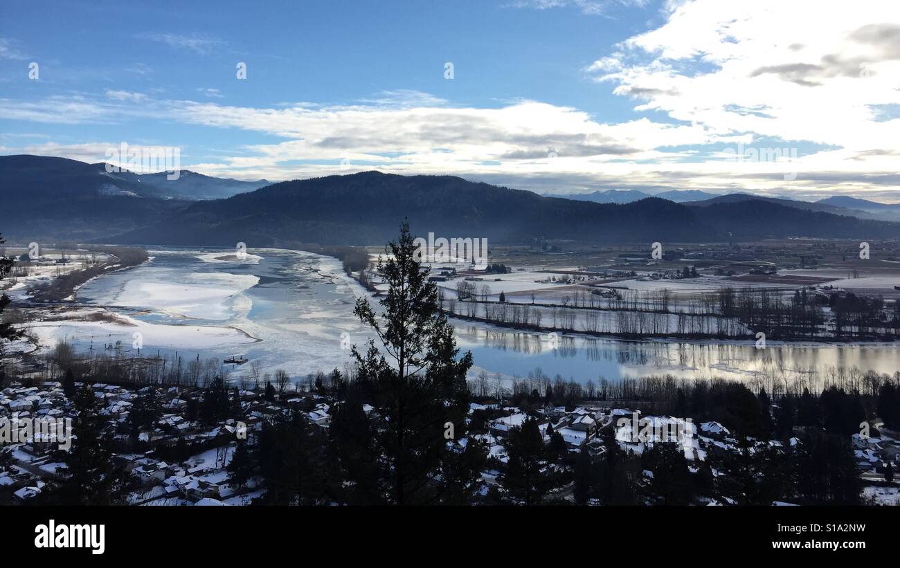 Valley of ice hi-res stock photography and images - Alamy