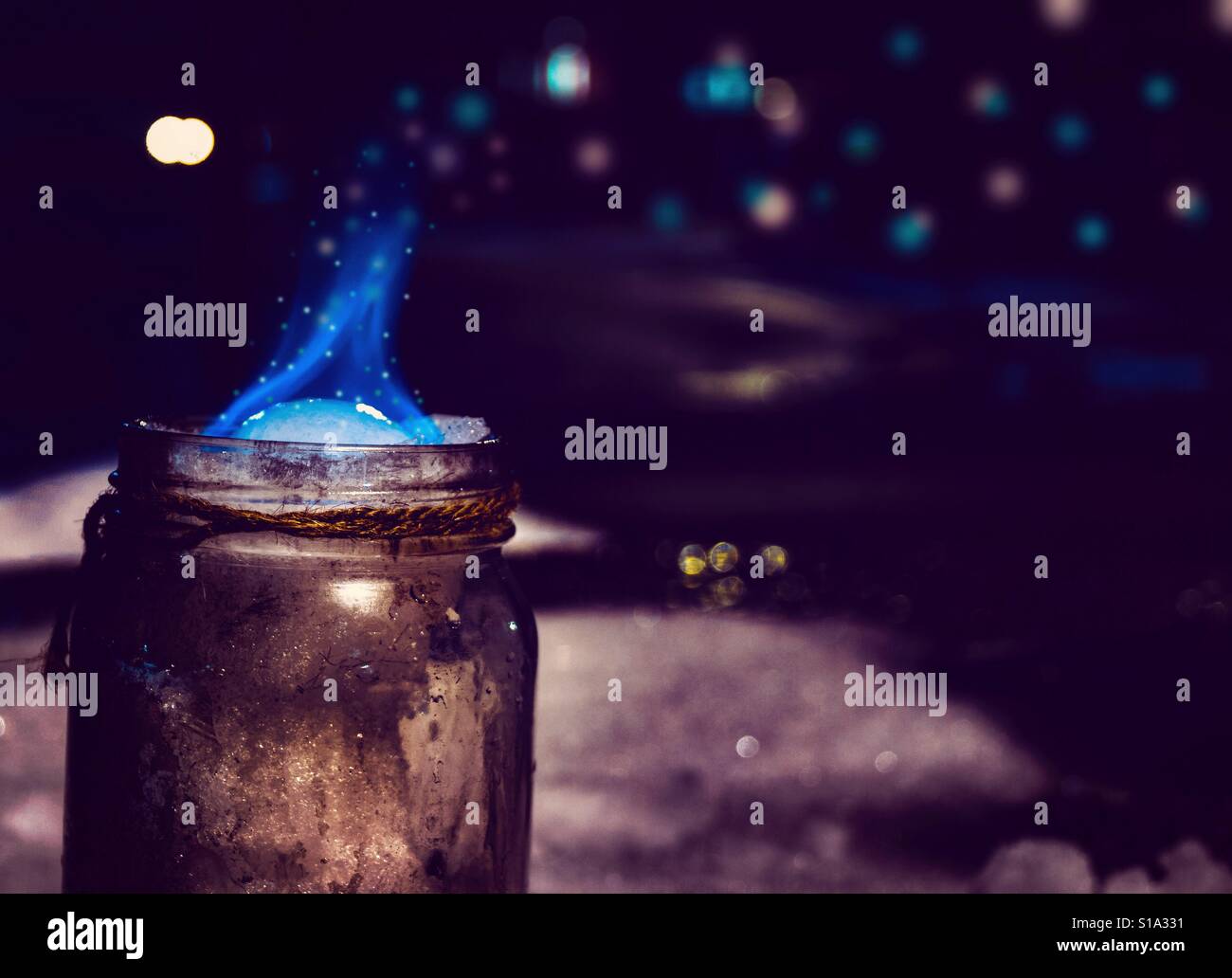 Fire and ice hi-res stock photography and images - Alamy