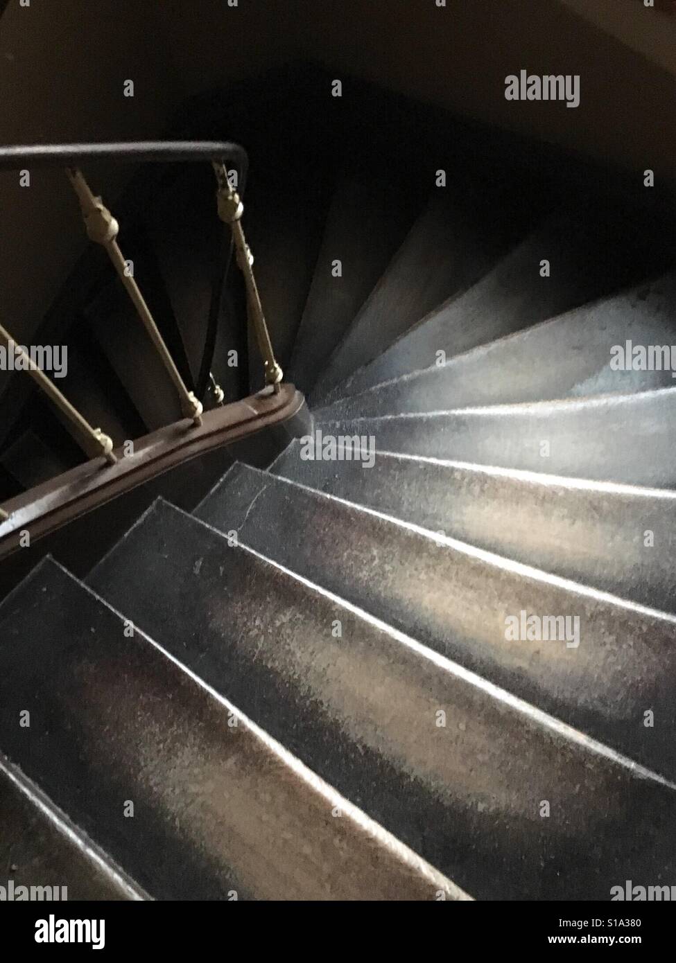 Downward spiral hi-res stock photography and images - Alamy