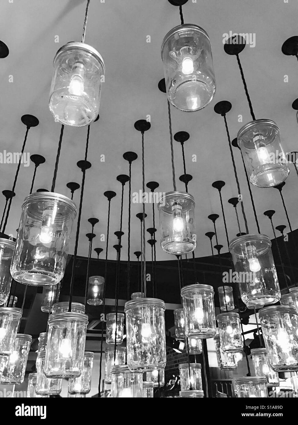 Indoor lighting hi-res stock photography and images - Alamy