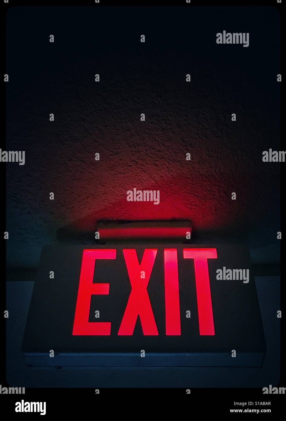 Red Sign Hanging High Resolution Stock Photography and Images - Alamy
