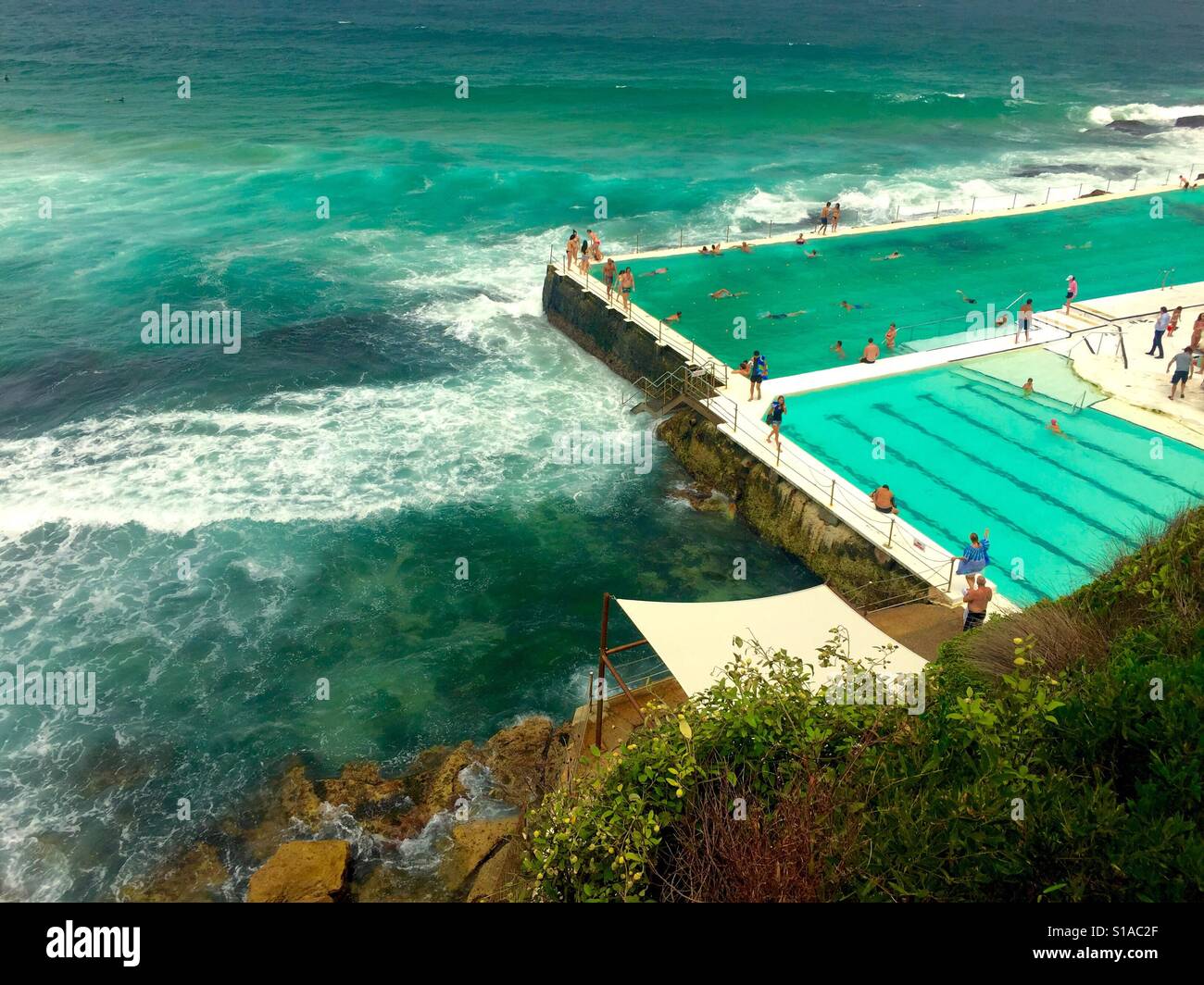 Iceberg pool at bondi beach hi-res stock photography and images - Alamy