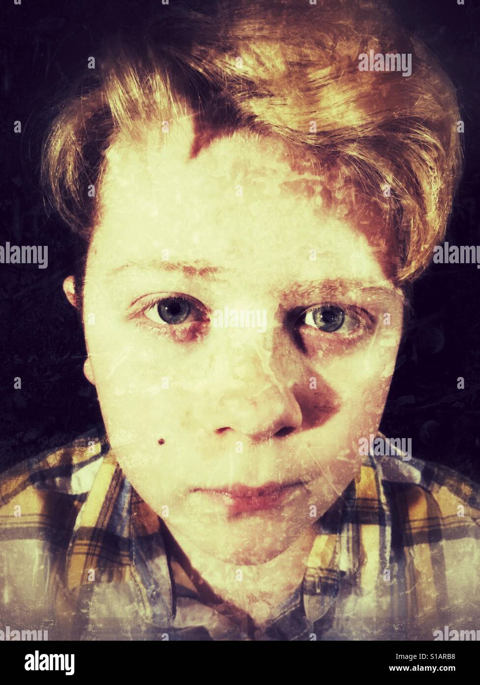 Ginger hair boy portrait hi-res stock photography and images - Alamy