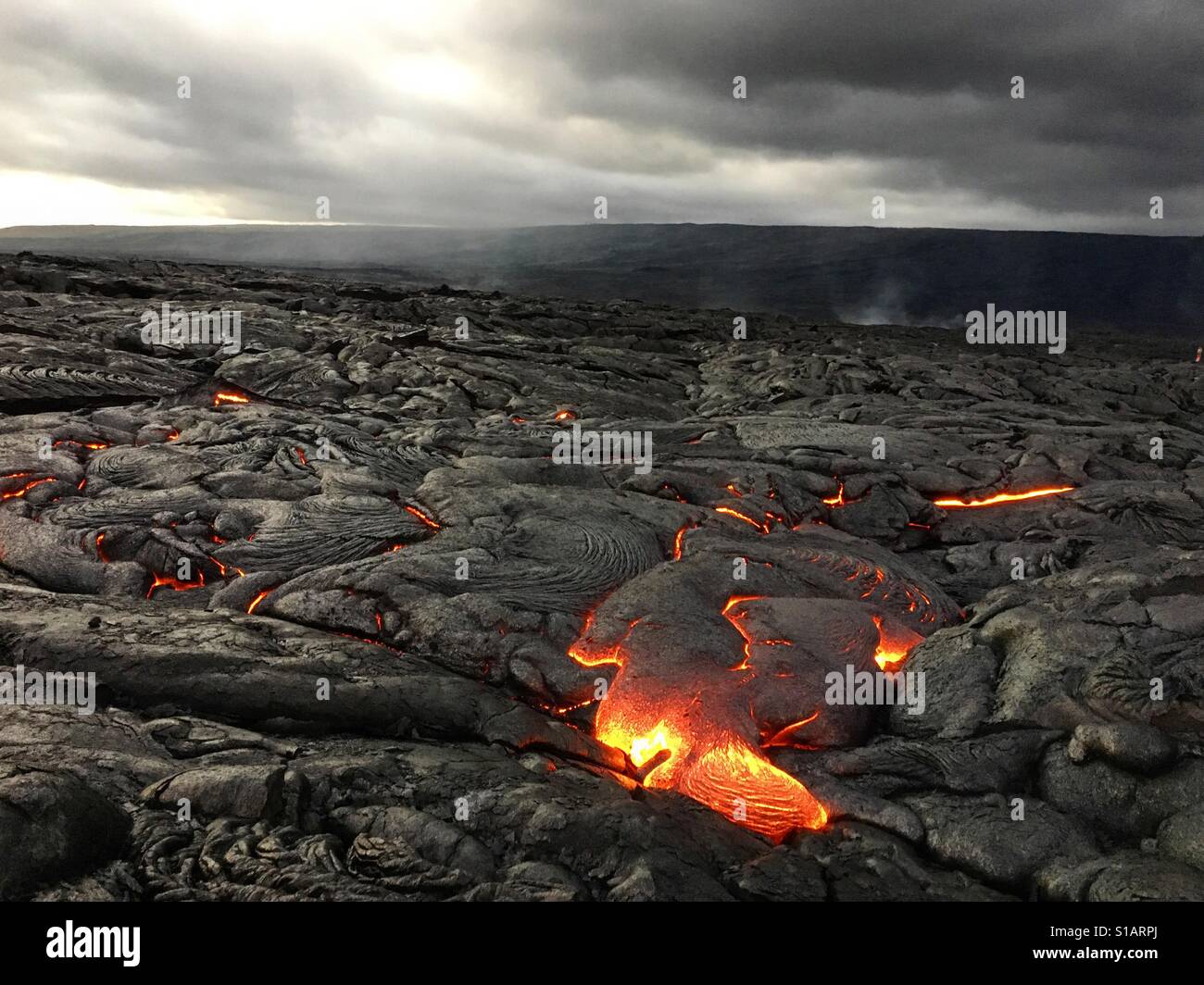 Kalapana and volcano hi-res stock photography and images - Alamy