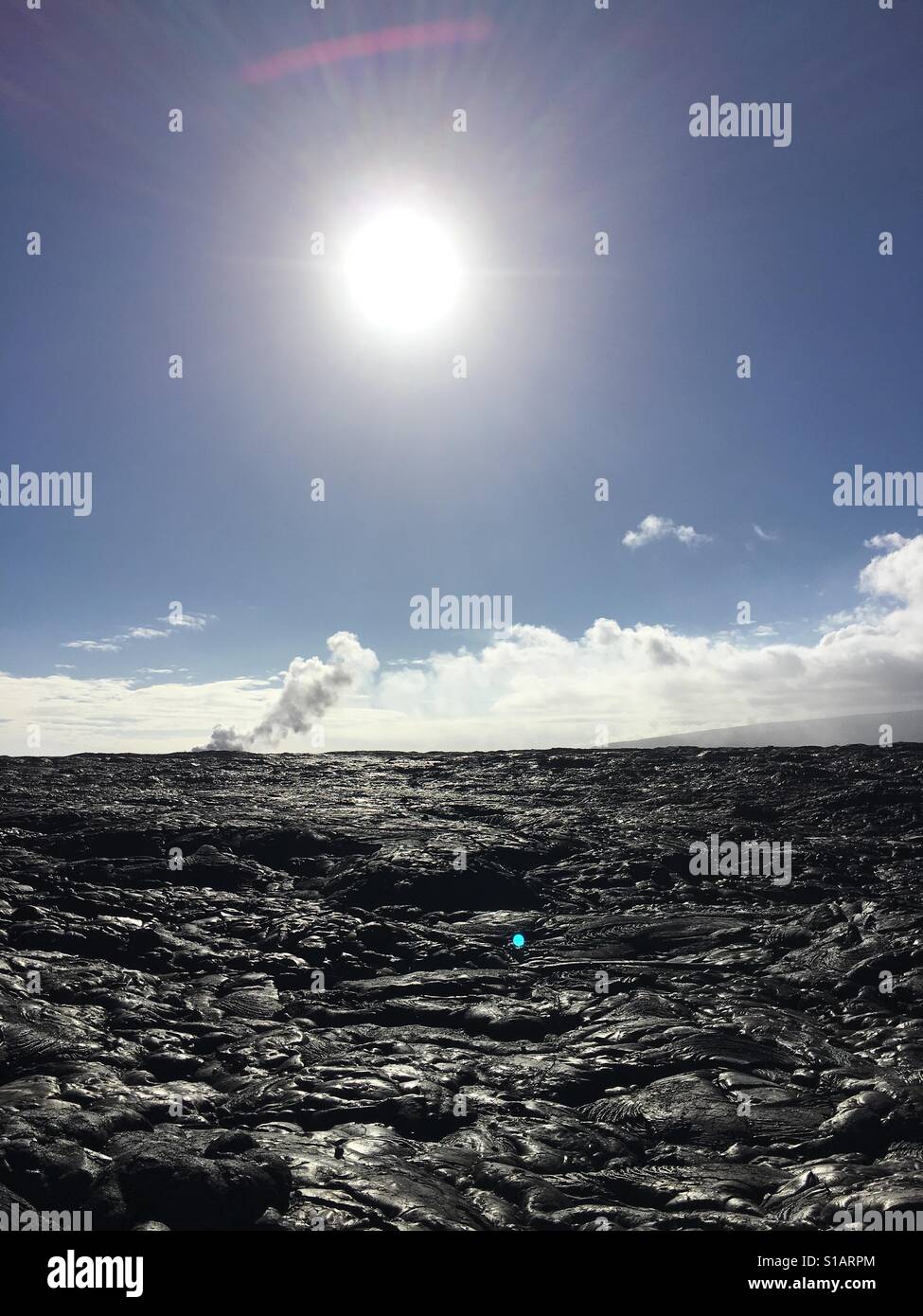 Kalapana and volcano hi-res stock photography and images - Alamy