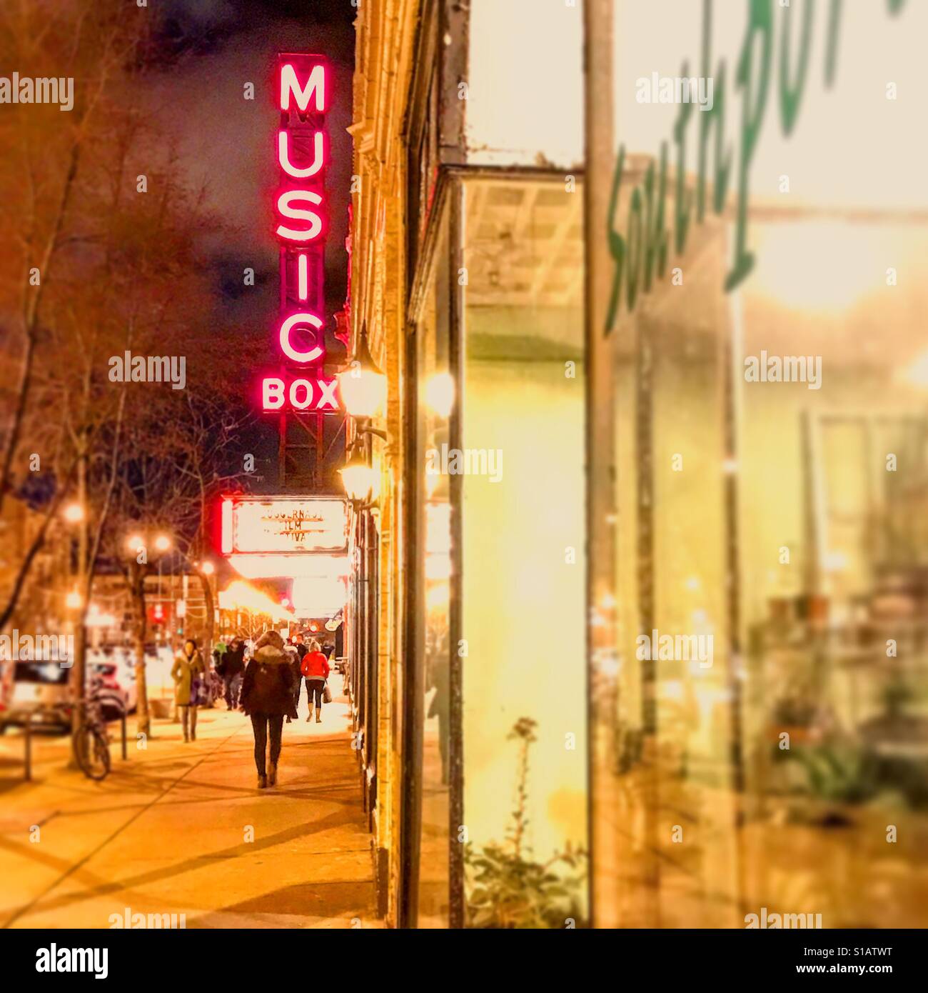 Music box theater chicago hi-res stock photography and images - Alamy