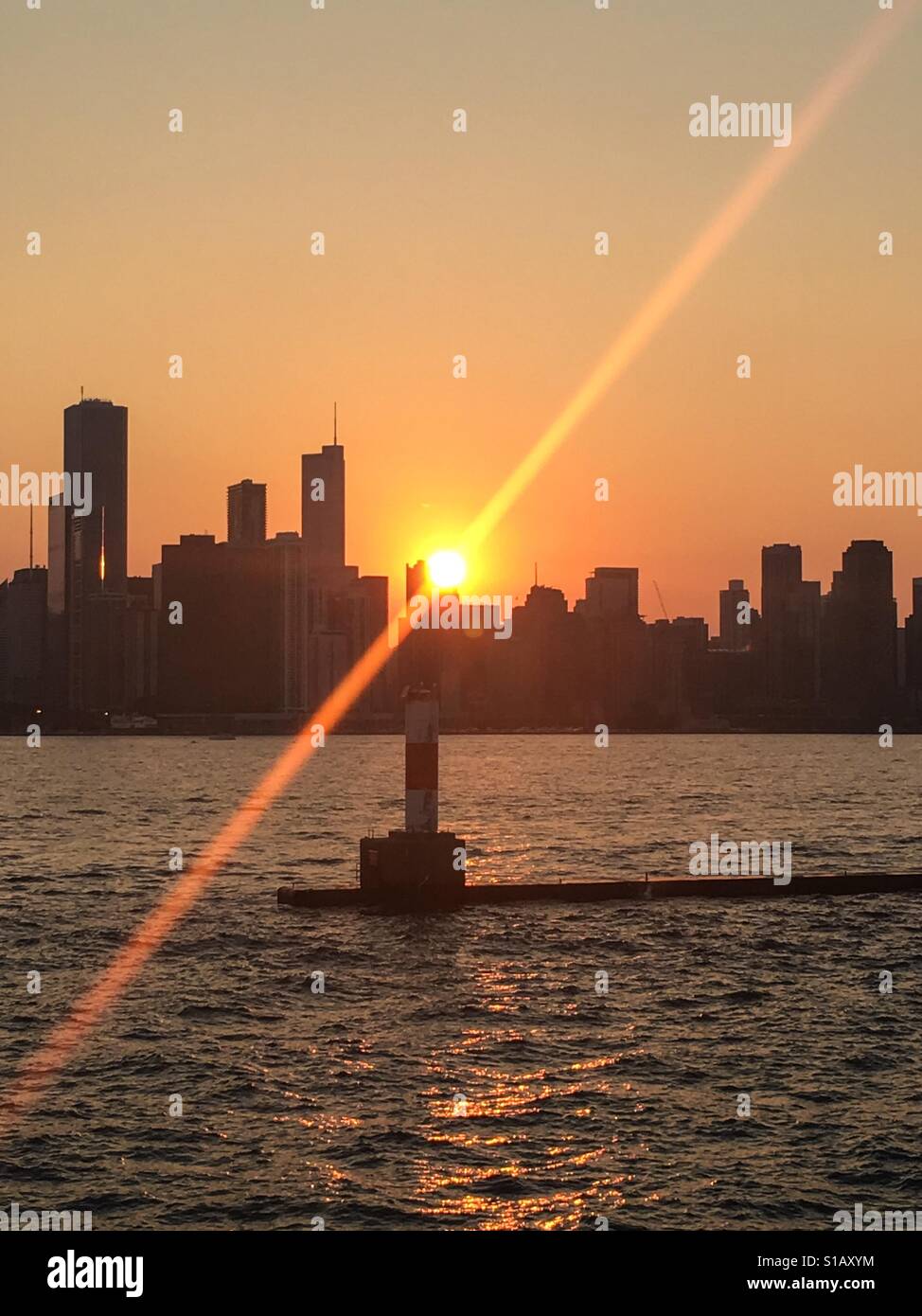 Orange line chicago hi-res stock photography and images - Alamy