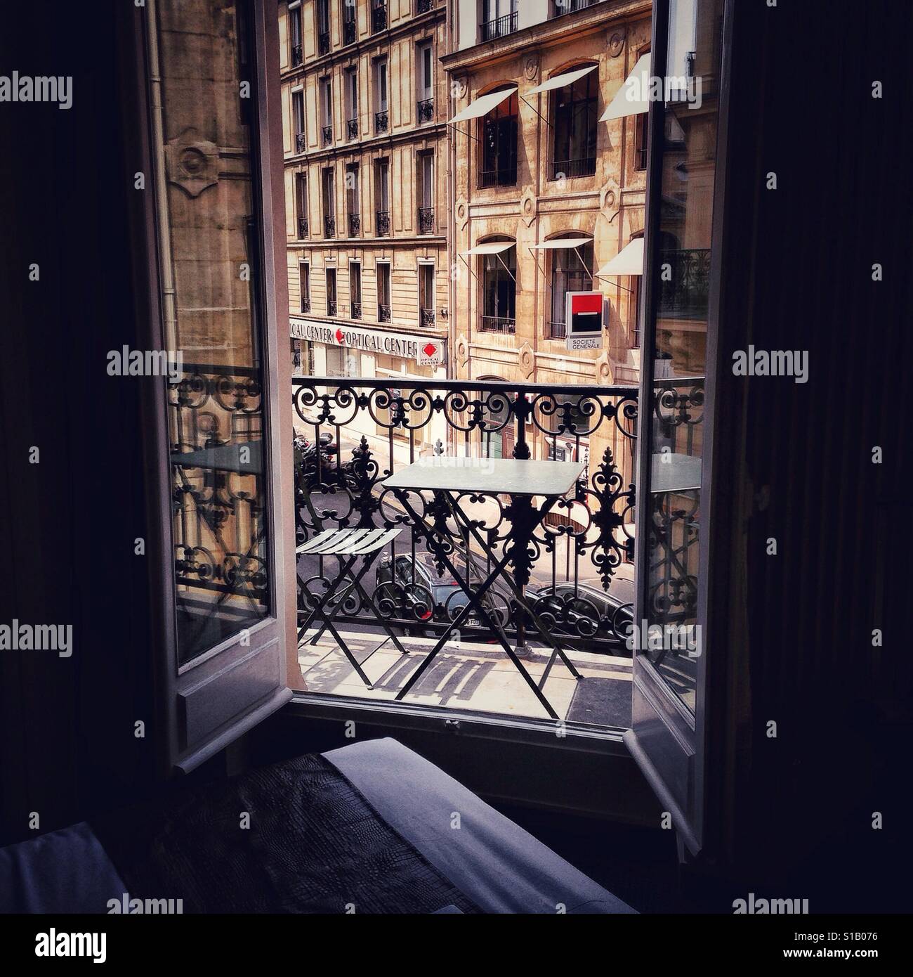 Paris window view hi-res stock photography and images - Alamy Paris window view hi-res stock photography and images - Alamy