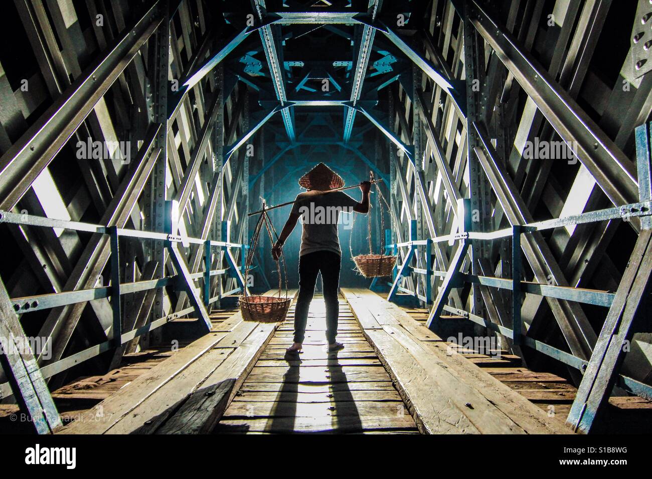 Metal merchant hi-res stock photography and images - Alamy