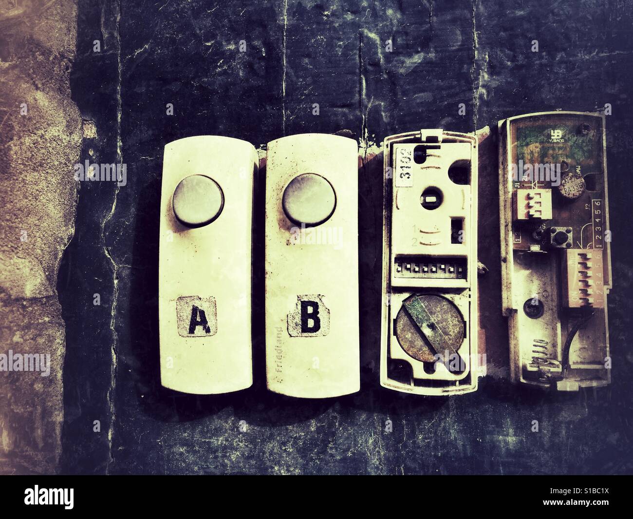 Front door missing hi-res stock photography and images - Alamy