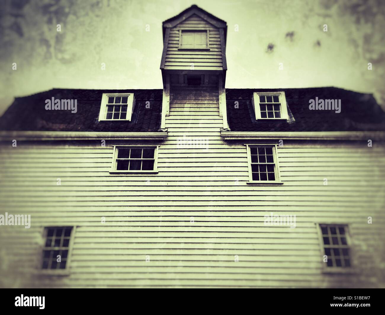 Historic tide Mill, Woodbridge, Suffolk, UK Stock Photo - Alamy