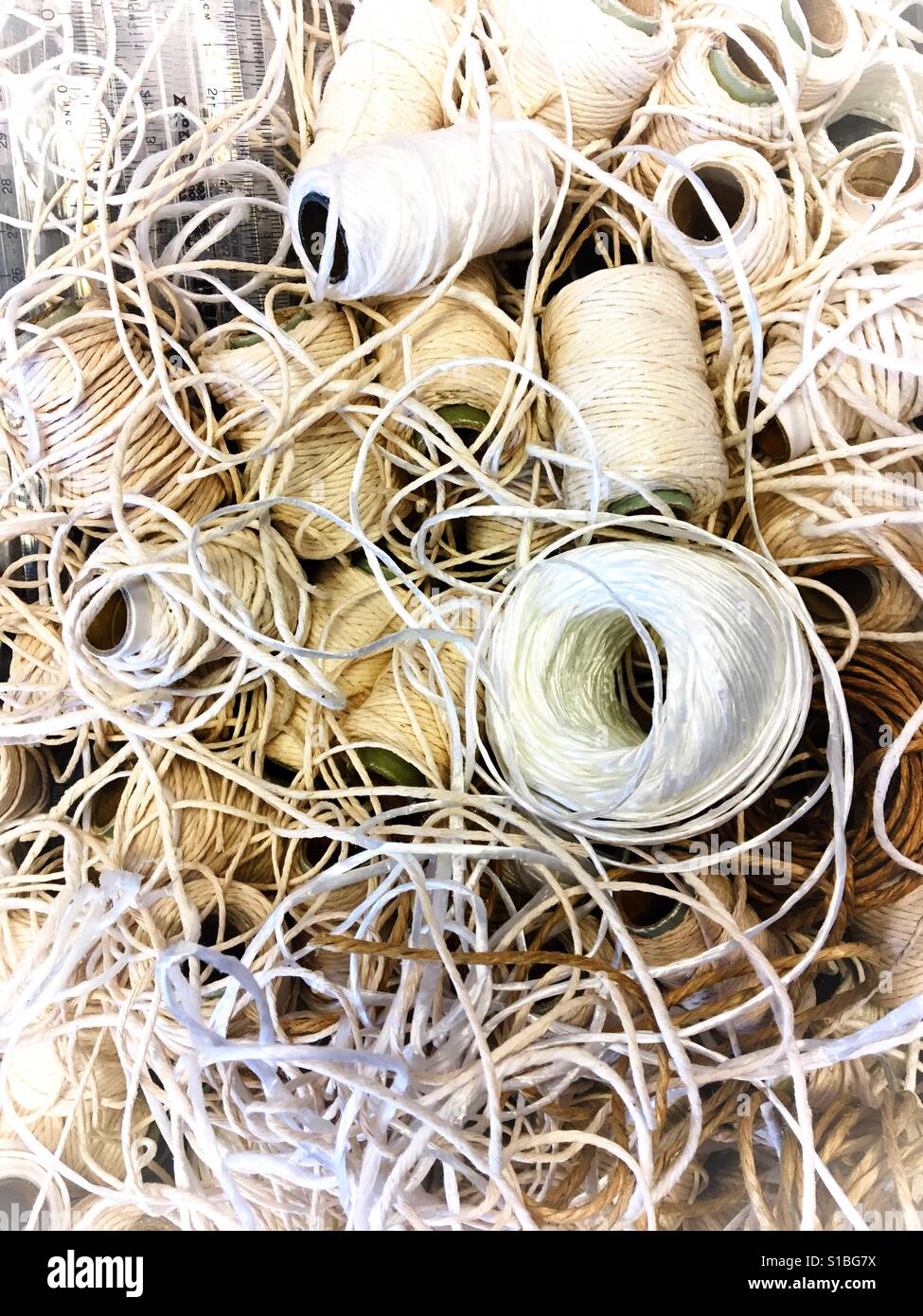 Wound string hi-res stock photography and images - Alamy