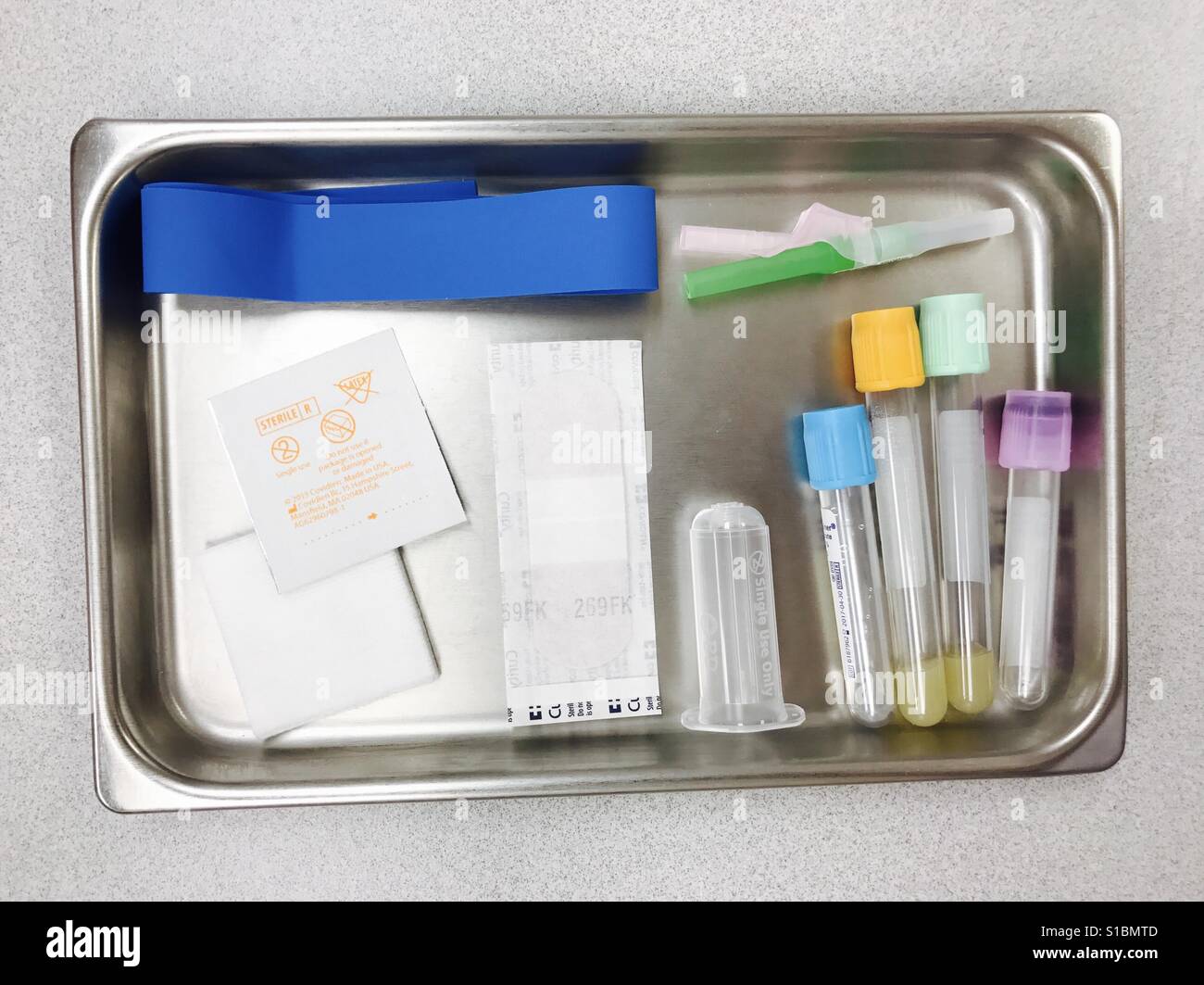 Phlebotomy hi-res stock photography and images - Alamy