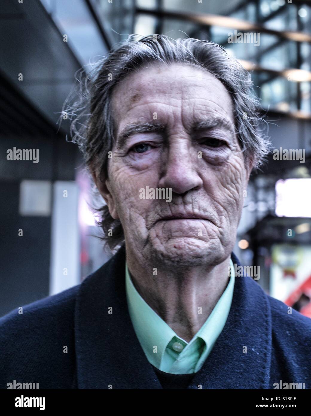 Old wrinkles hi-res stock photography and images - Alamy