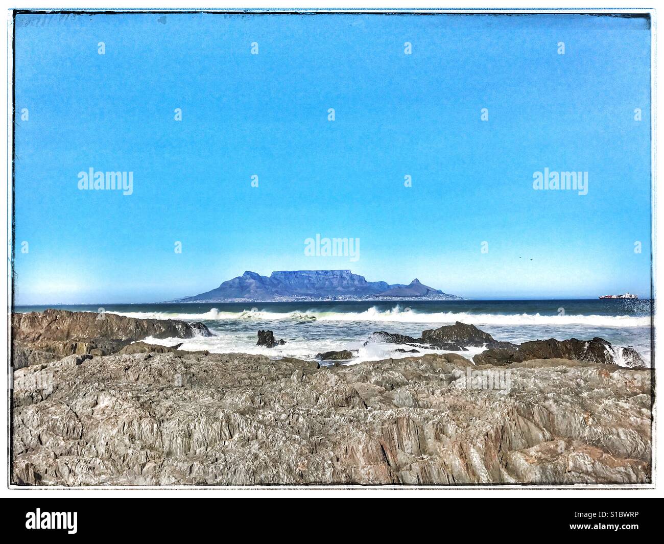 Table mountain in cape town smartphone stock photos and images - Alamy