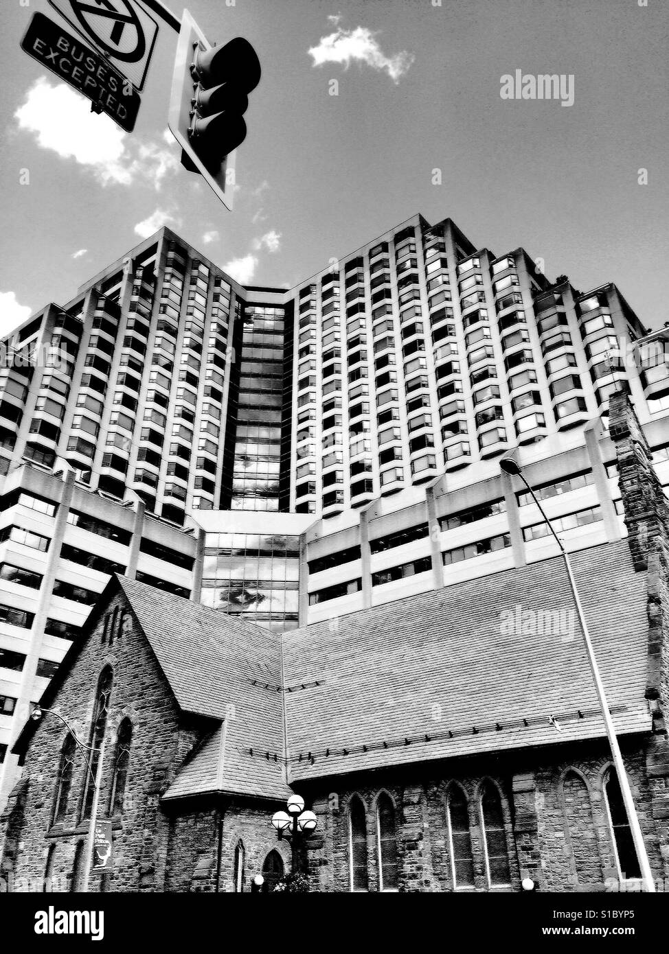 Modern old contrast hi-res stock photography and images - Alamy