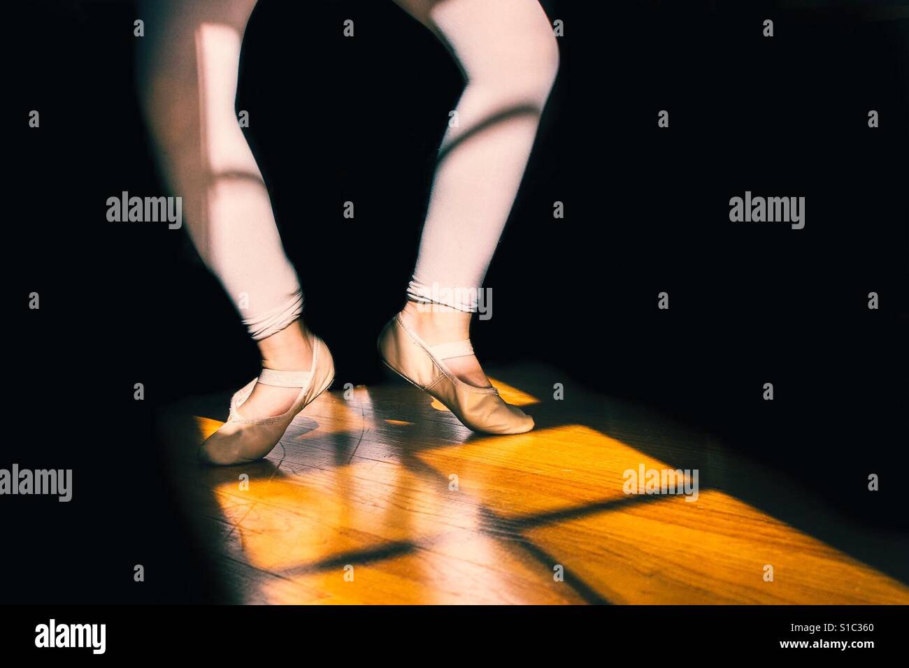 Child jump isolated legs up hi-res stock photography and images - Alamy