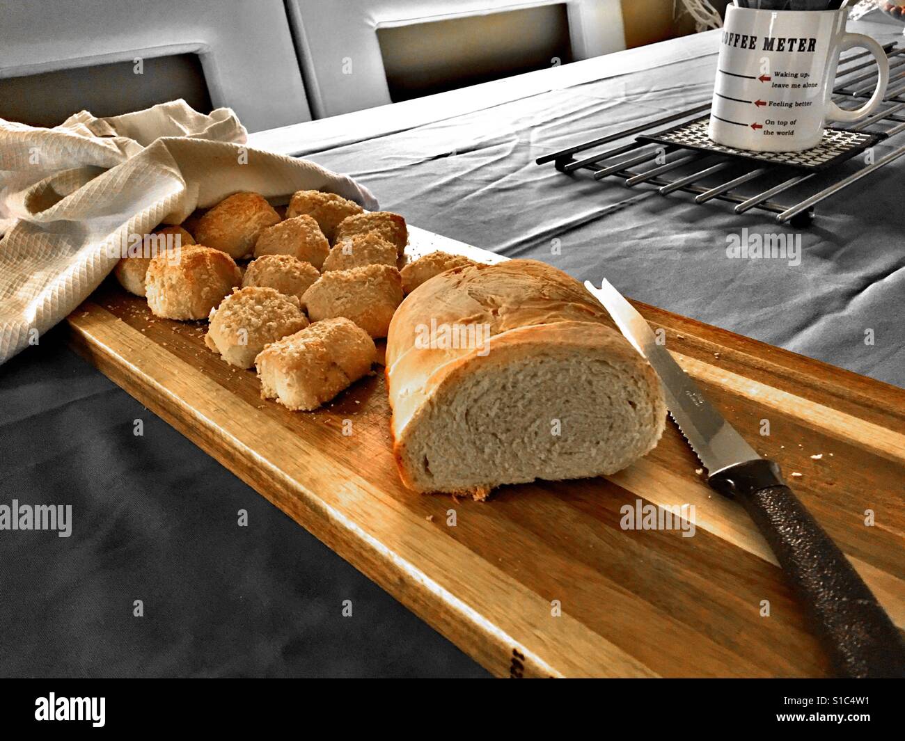 Home baked bread hi-res stock photography and images - Alamy