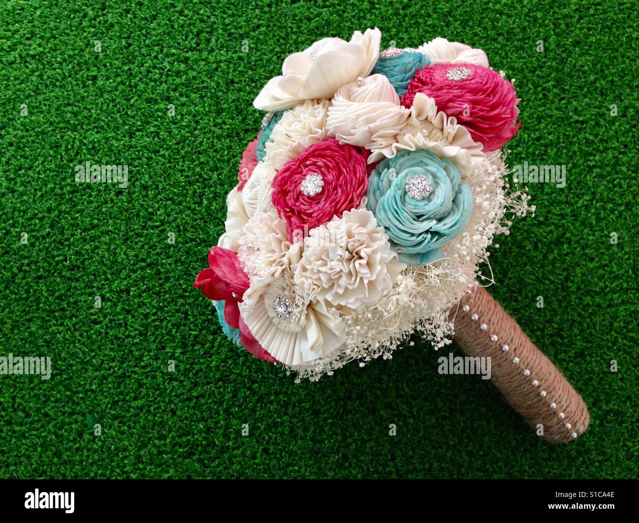 Handmade bouquet hi-res stock photography and images - Alamy