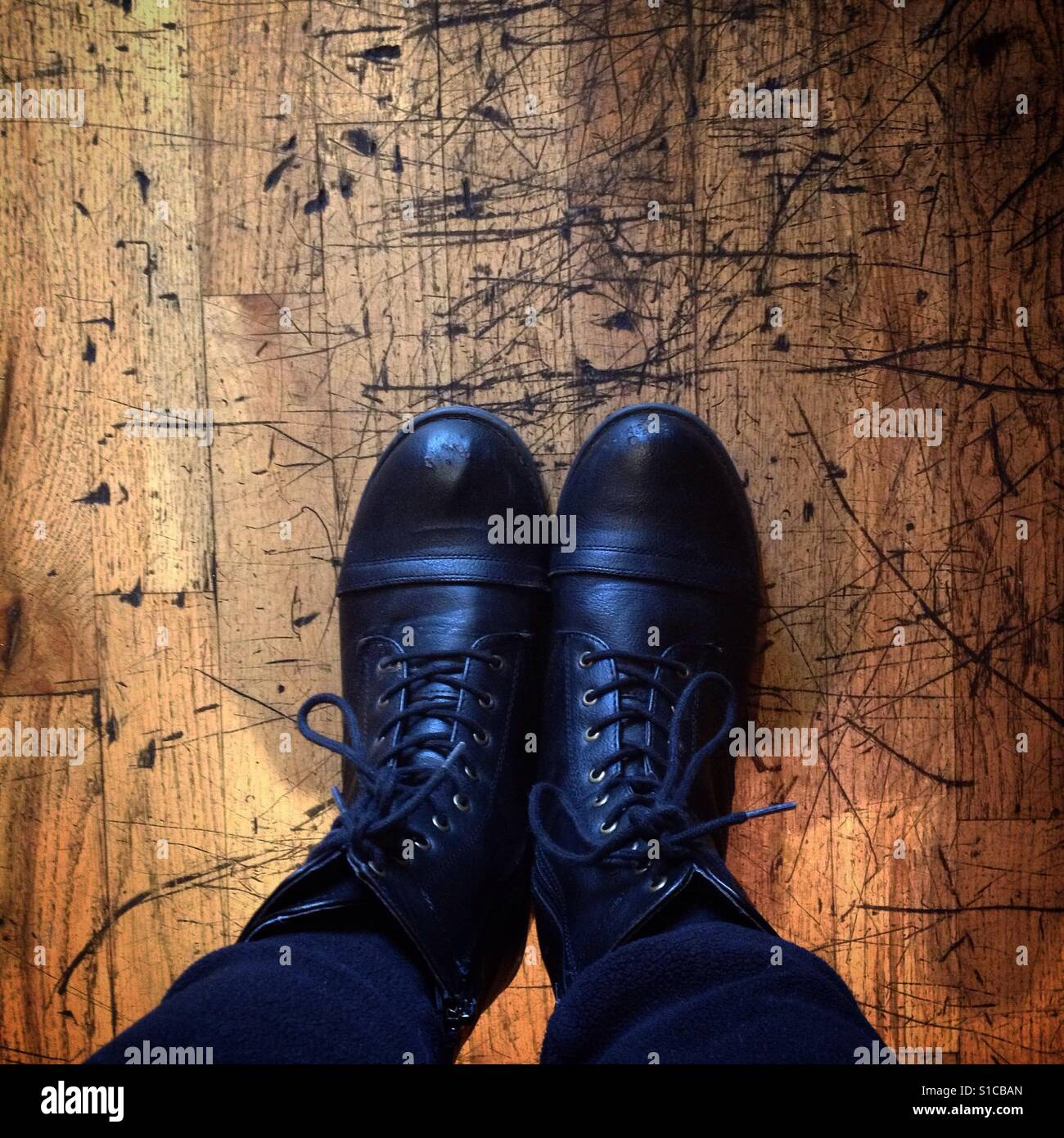 Floor marks hi-res stock photography and images - Alamy