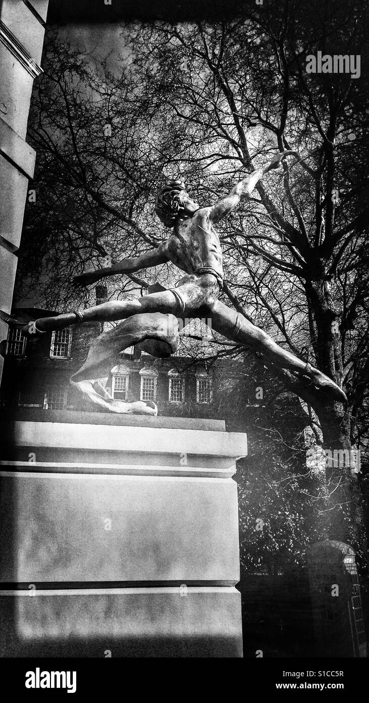 Bronze sculpture (1975) of ballet dancer David Wall by Enzo Plazzotta ...