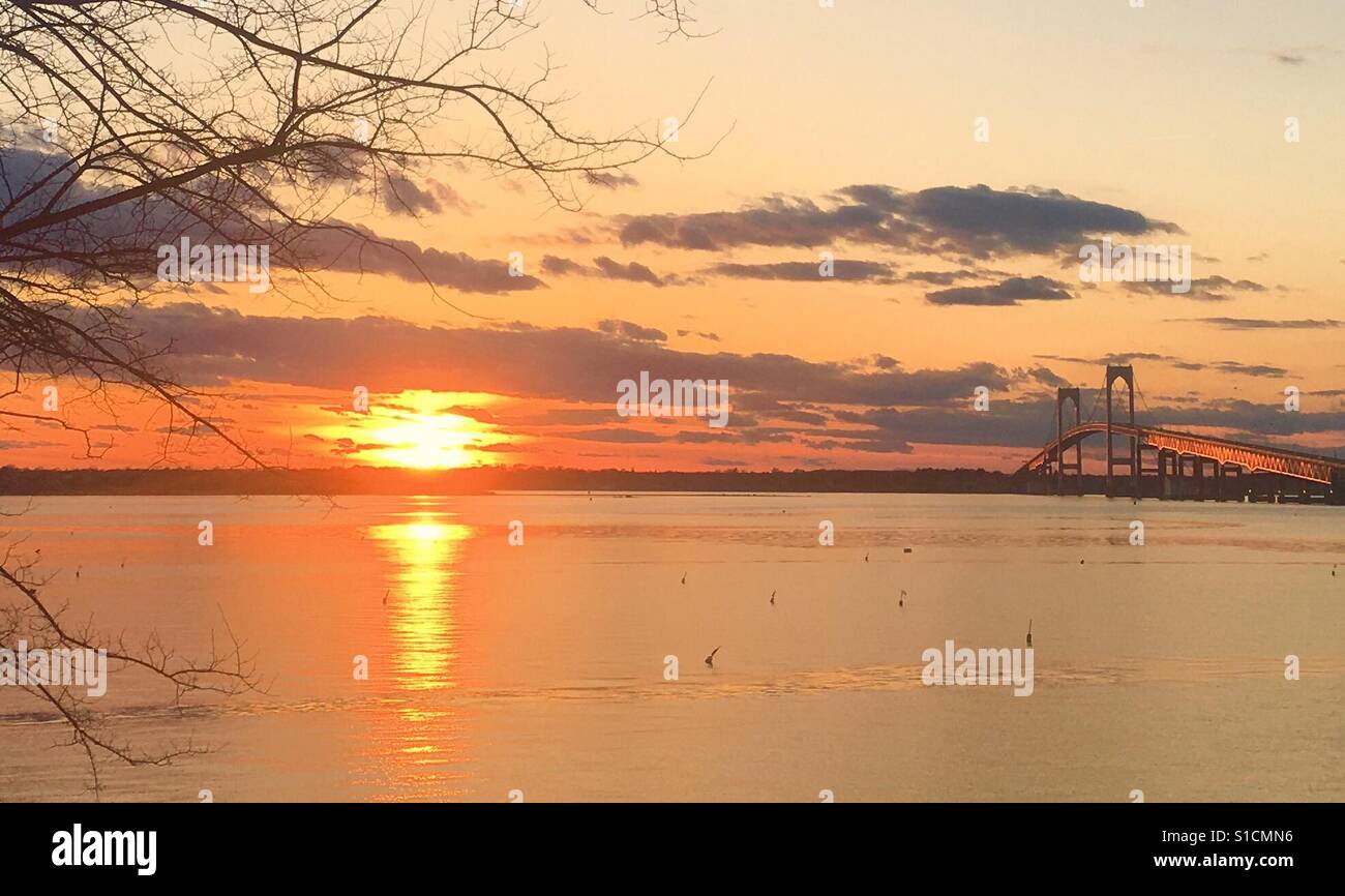 Newport bridge sunset hi-res stock photography and images - Alamy