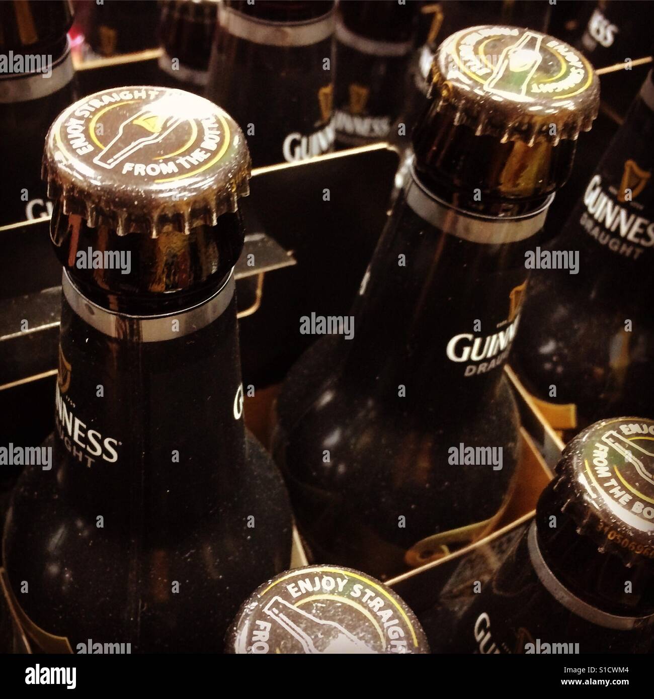 Six packs hi-res stock photography and images - Alamy