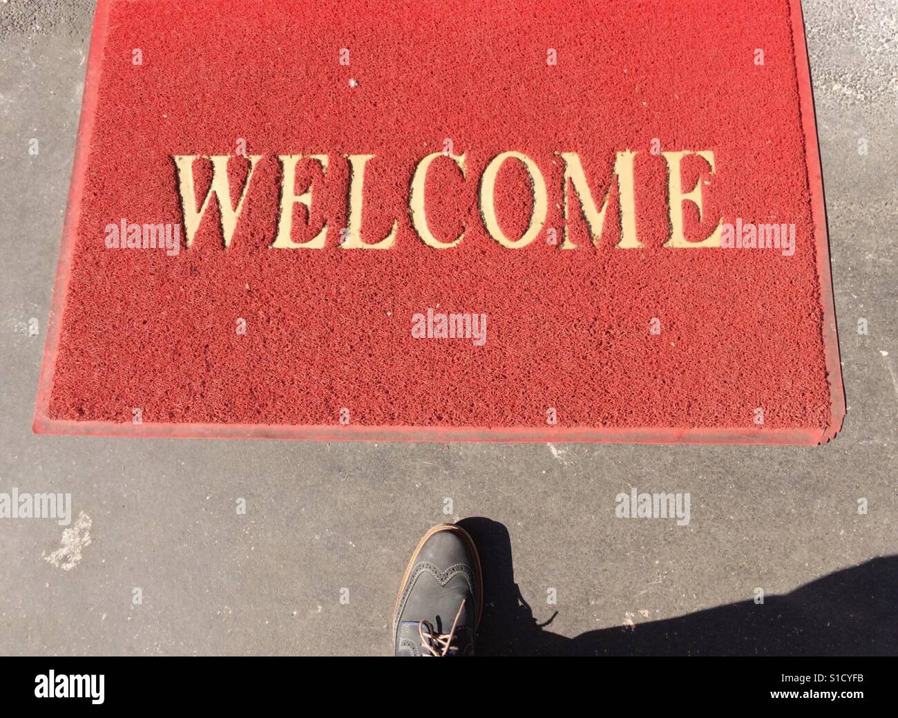 Welcome matt hi-res stock photography and images - Alamy