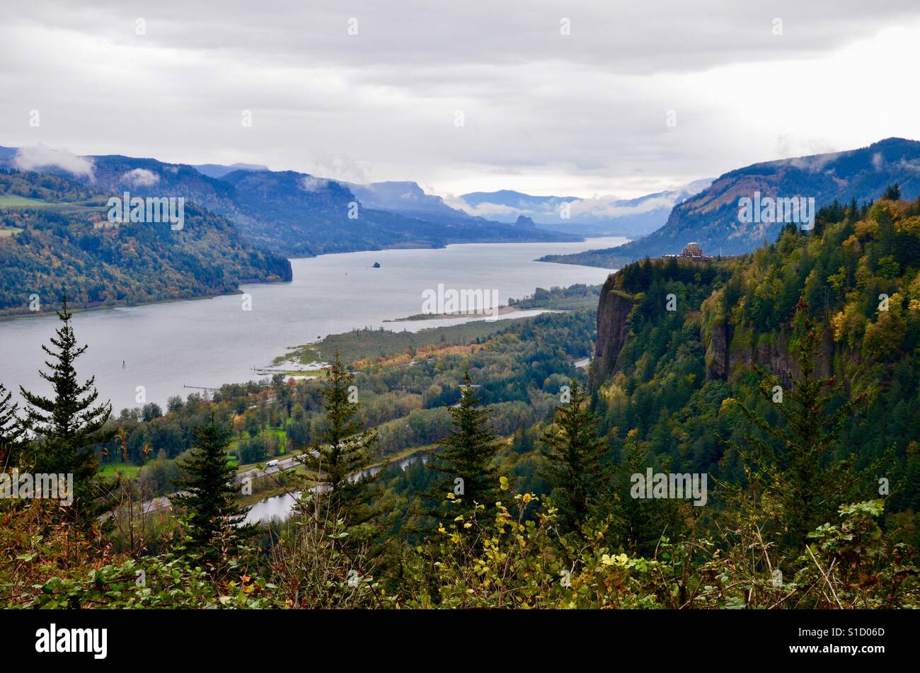 Columbia gorge hi-res stock photography and images - Alamy