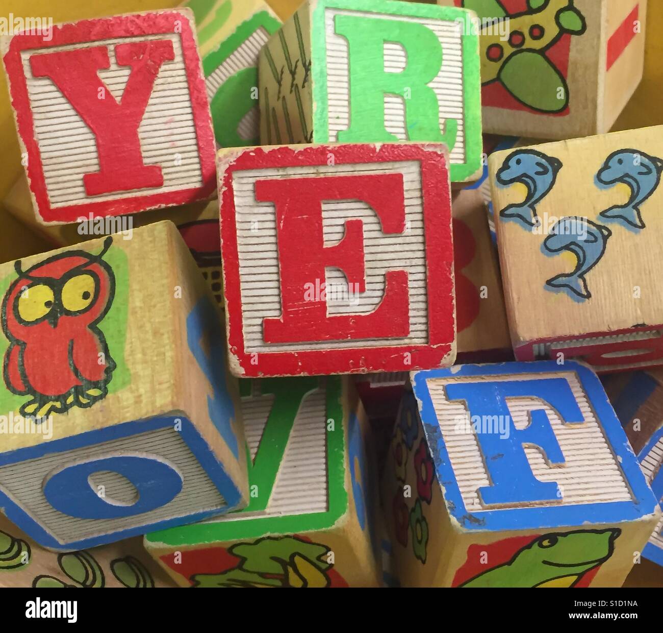 Kids letter blocks hi-res stock photography and images - Alamy