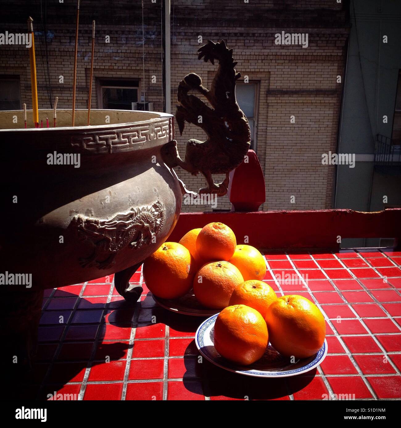 San francisco tin how temple hi-res stock photography and images - Alamy