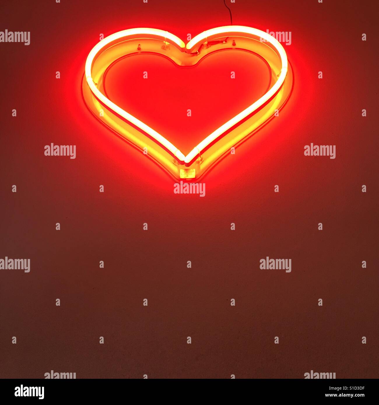 Neon heart art hi-res stock photography and images - Alamy
