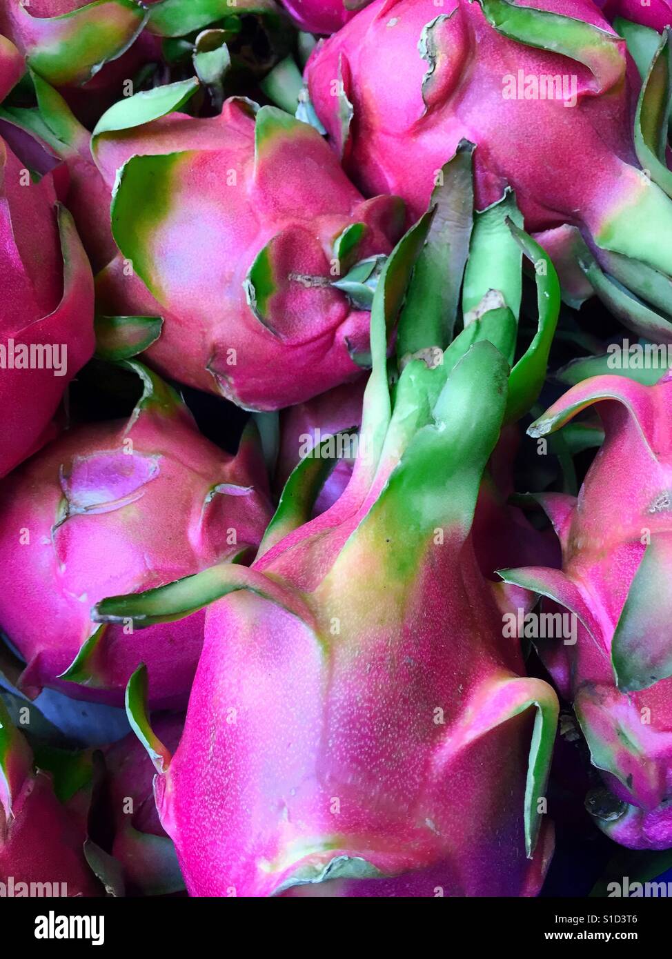 Chinese grocer fruit hi-res stock photography and images - Alamy