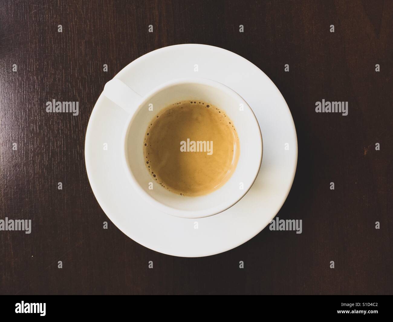 Above bar hi-res stock photography and images - Alamy