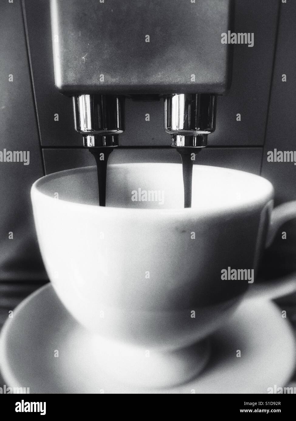 Bean to cup coffee machine Stock Photo - Alamy