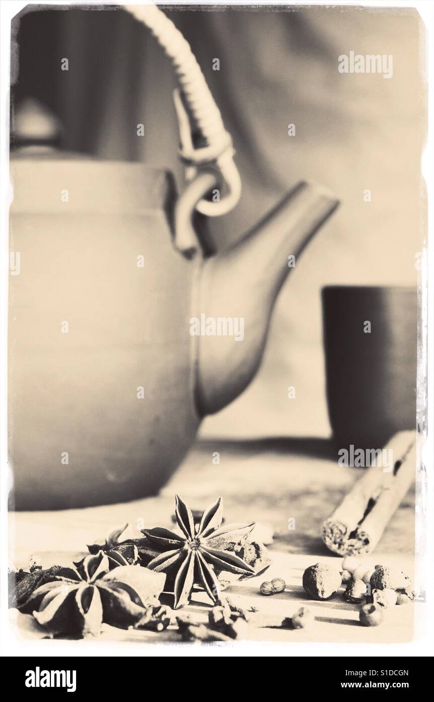 Yogi tea hi-res stock photography and images - Alamy