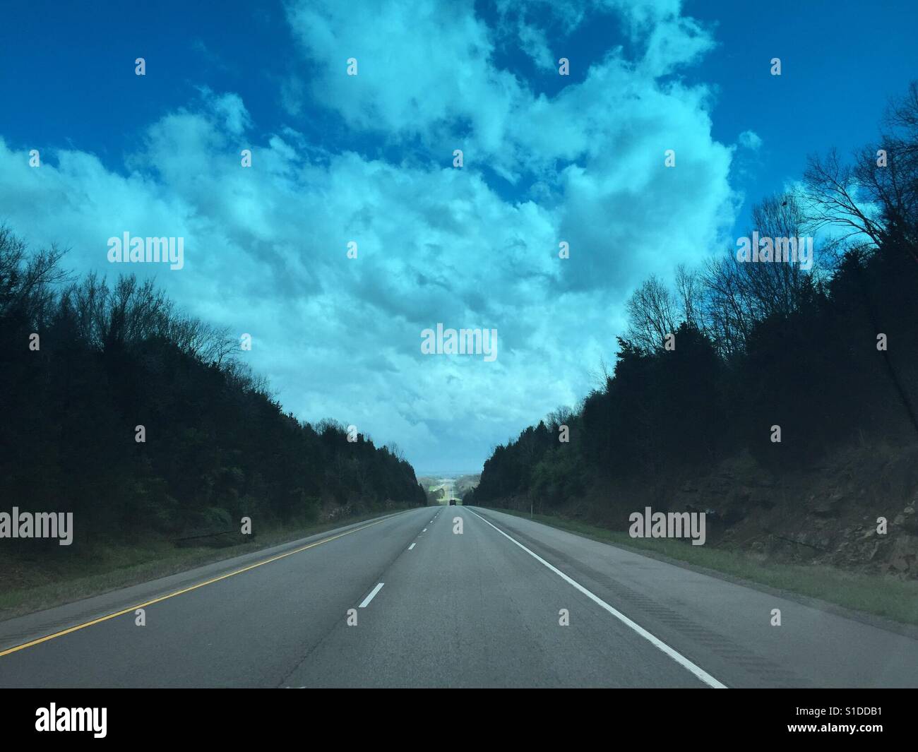 Long drive hi-res stock photography and images - Alamy