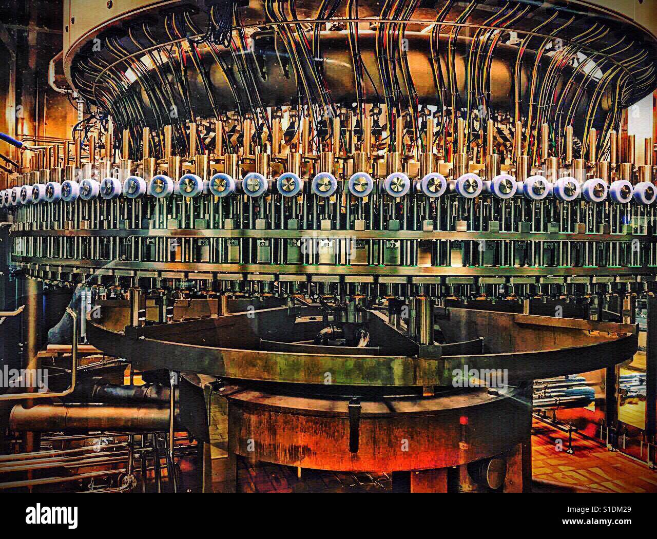 Bottles filling..., industrial Stock Photo - Alamy