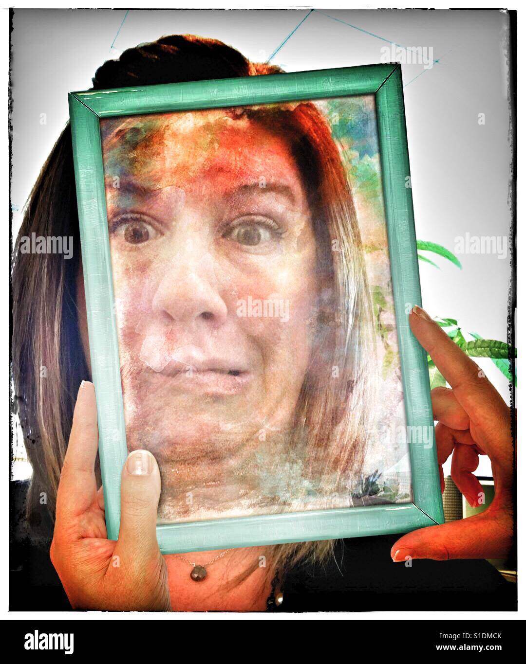 Shown picture hi-res stock photography and images - Alamy