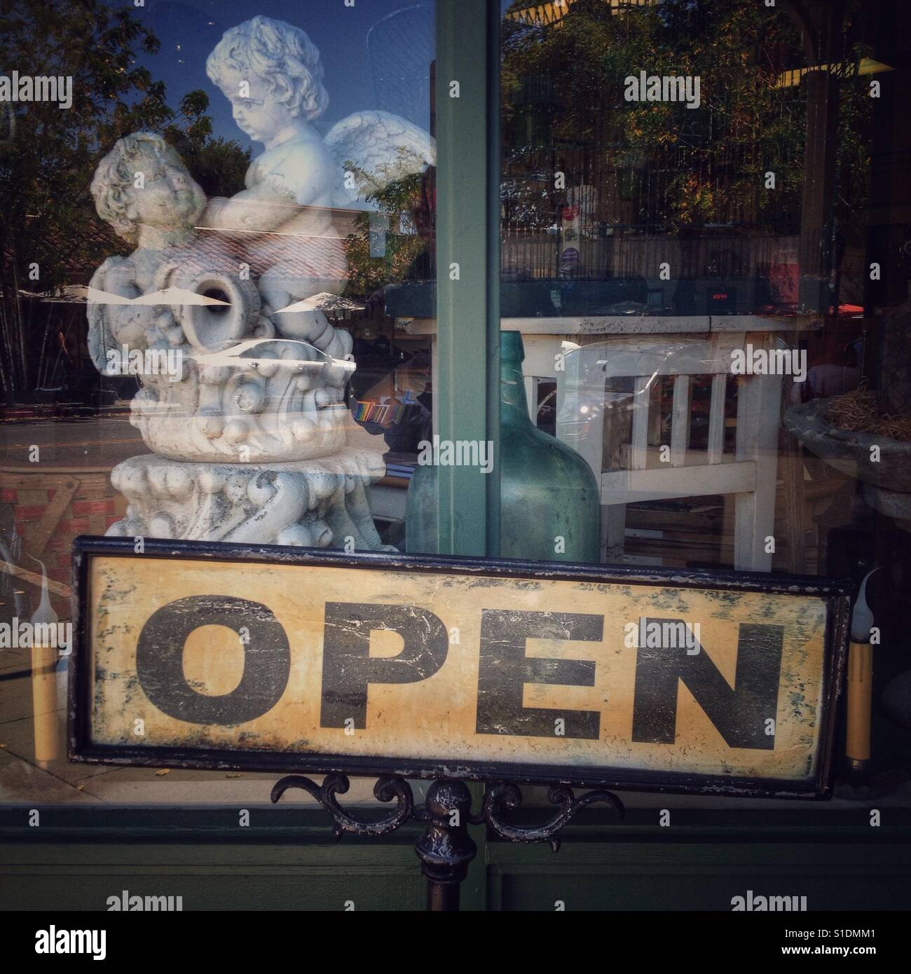 Store is open Stock Photo - Alamy