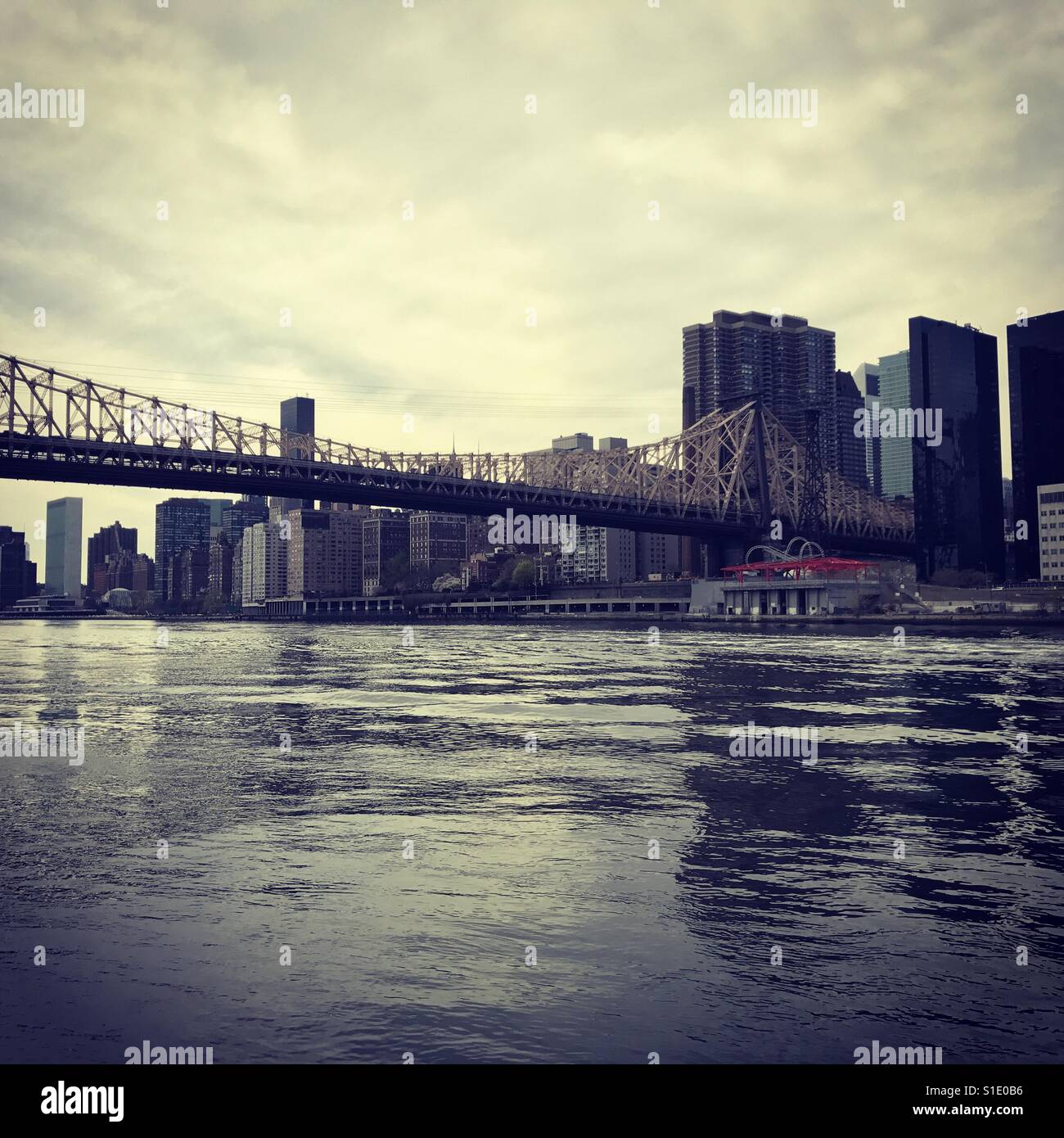 59th street bridge hi-res stock photography and images - Alamy