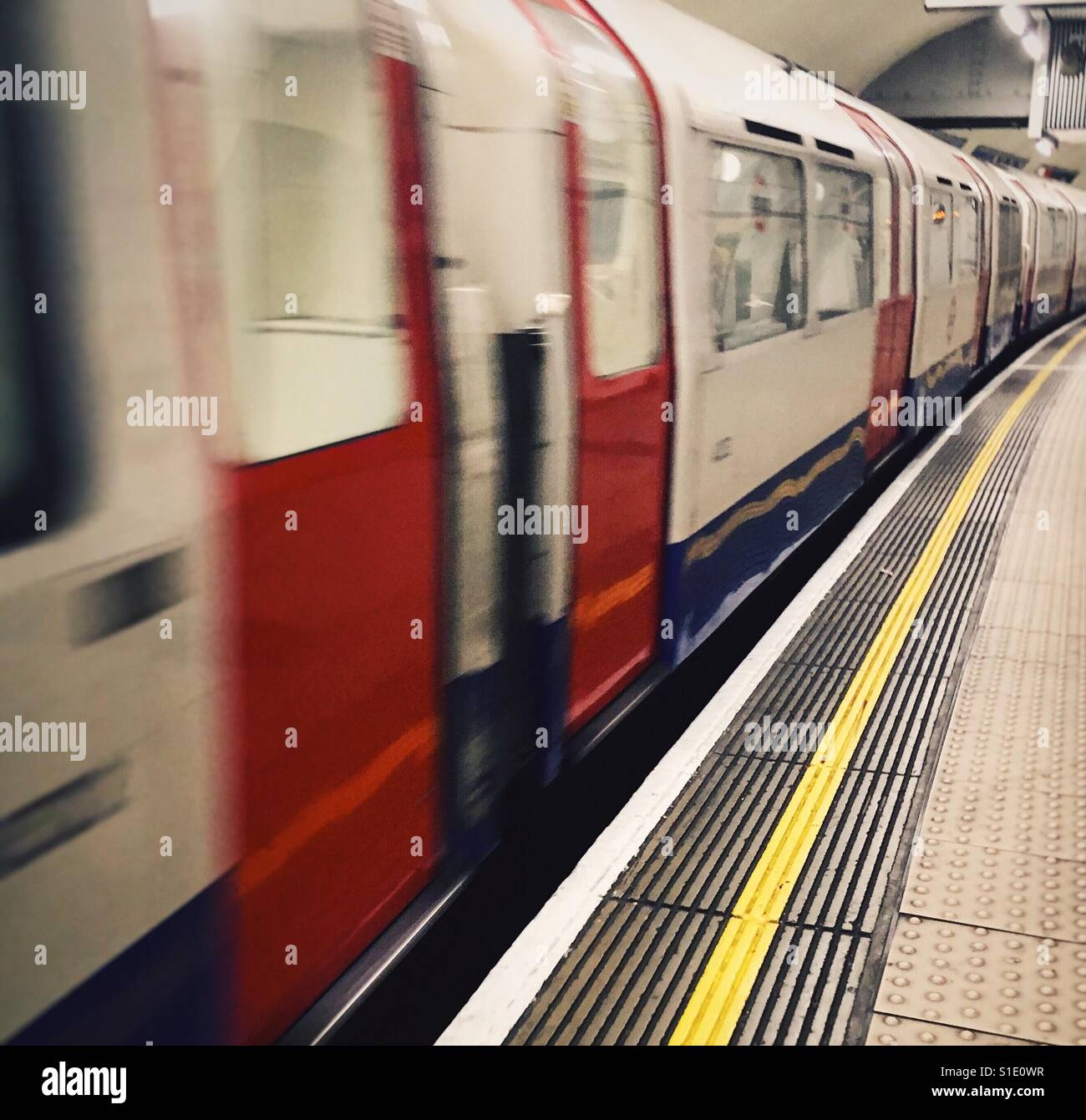 London Underground Tube Train High Resolution Stock Photography and ...