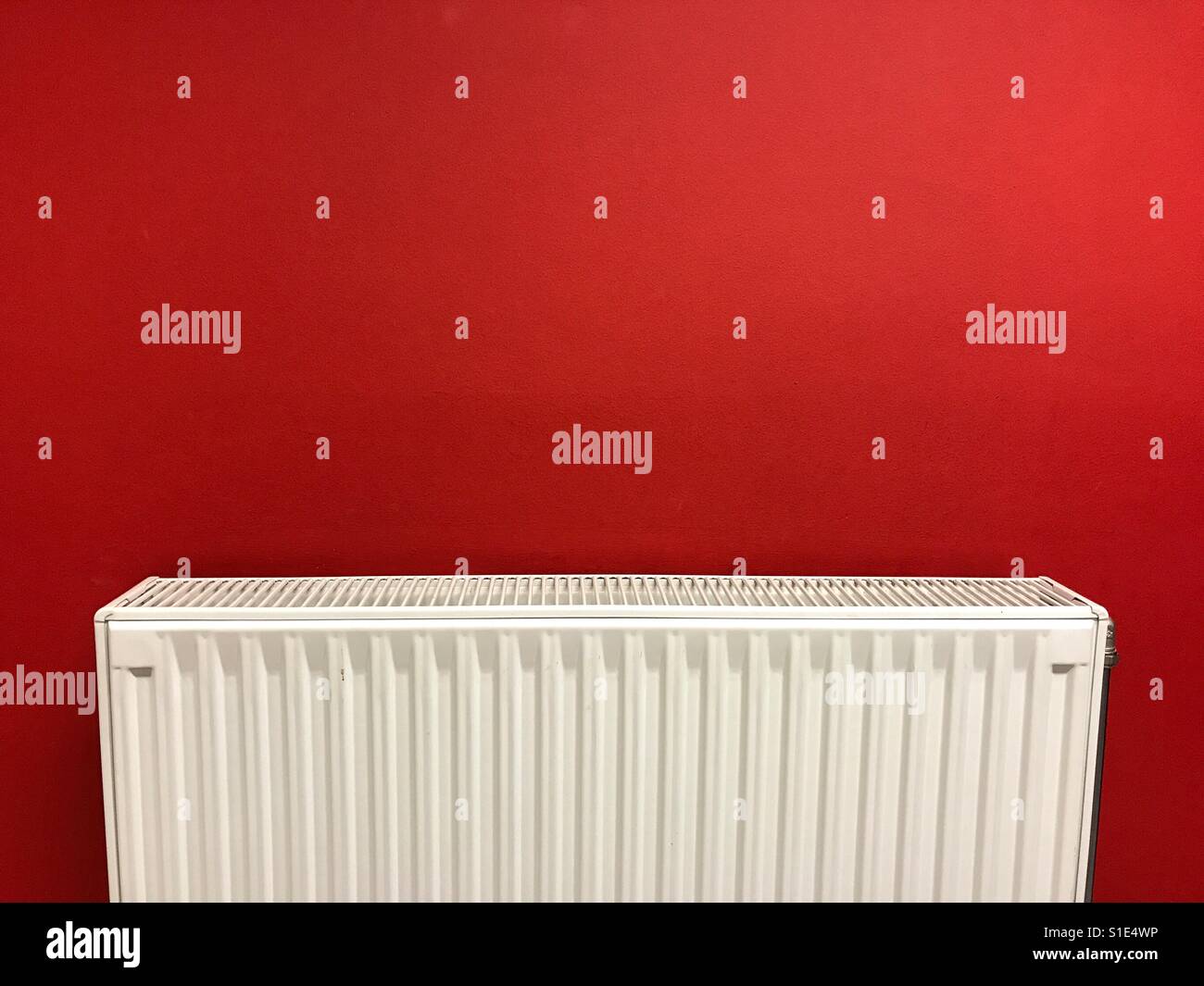 Red radiator hi-res stock photography and images - Alamy