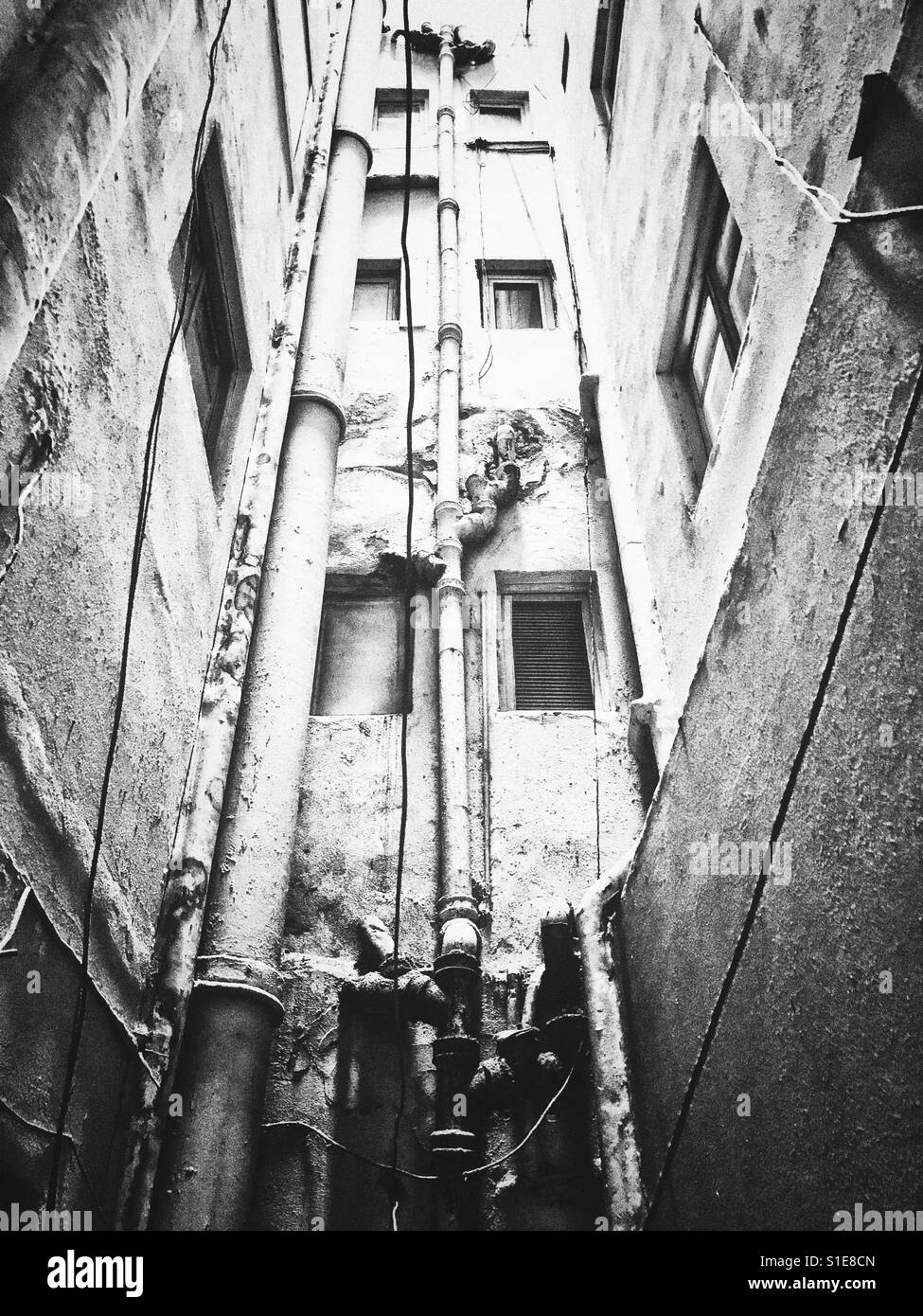 Light shaft window hi-res stock photography and images - Alamy