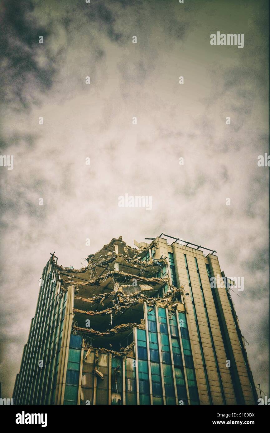 Part demolished building hi-res stock photography and images - Alamy