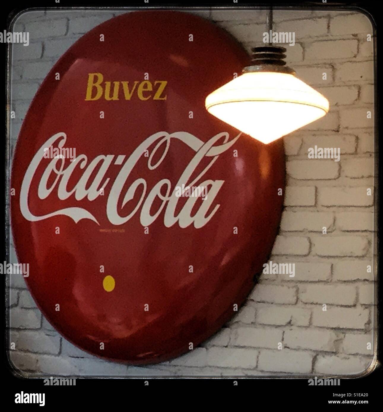 Vintage coca cola sign hi-res stock photography and images - Alamy