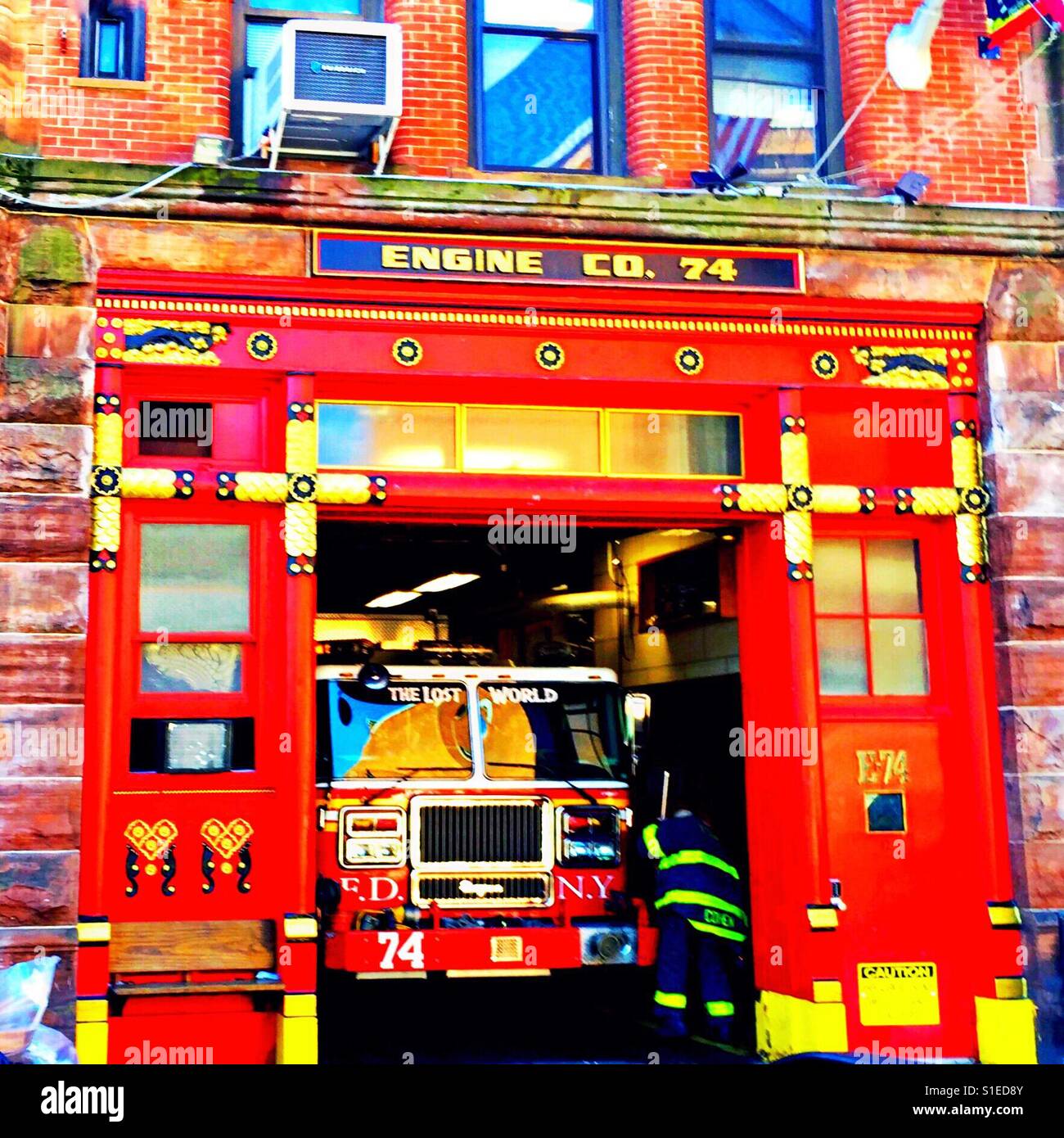 Active fire hi-res stock photography and images - Alamy