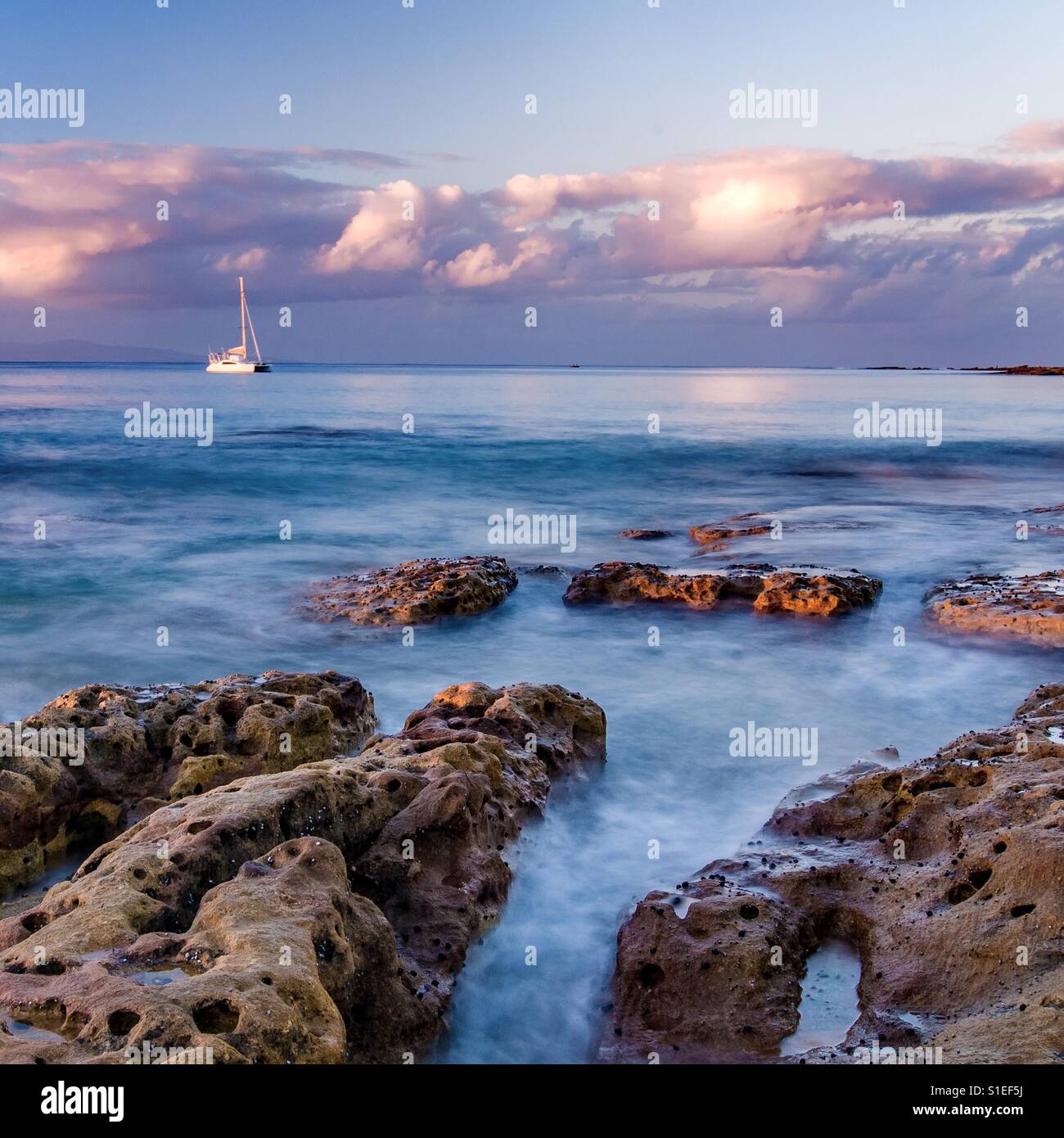 Currawong beach hi-res stock photography and images - Alamy